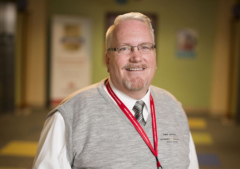 Jonathan Dow’s simple gestures, compassion go a long way to help ...